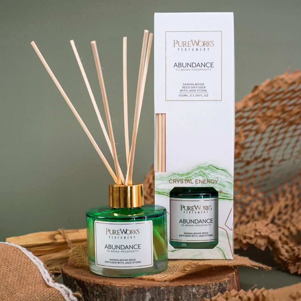 Reed Diffuser Abundance Sandalwood with Jade Crystal Energy - Deja Vu
